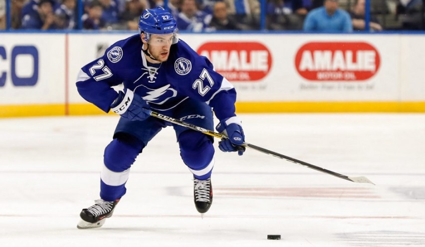 A Rinkside View: How versatile is Jonathan Drouin? – HabsWorld.net